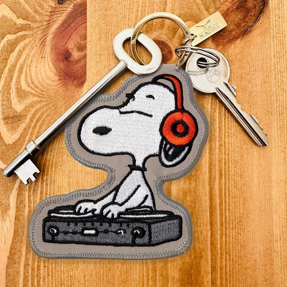Snoopy Key Charm DJ |Utility Gift UK